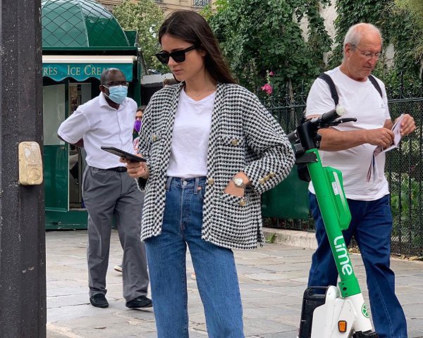 З чим носити джинси восени пять готових образів Читайте на Ukr Net